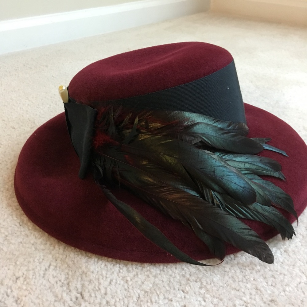 Burgundy Hat - Gem